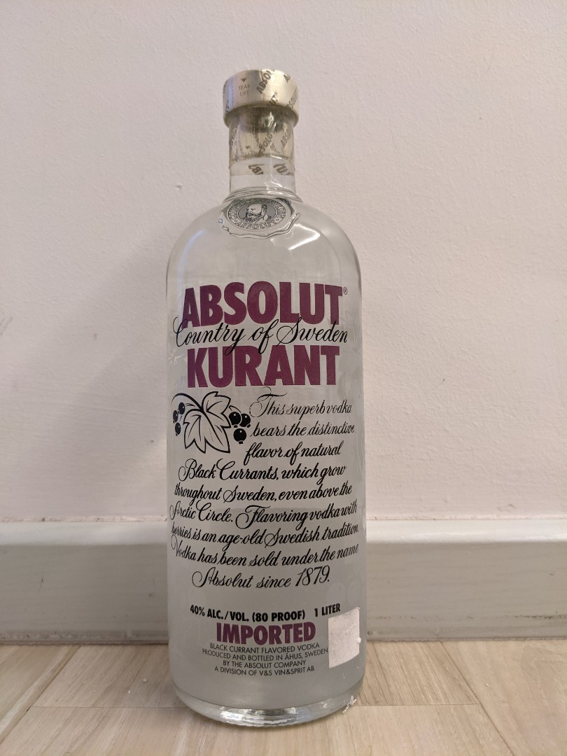 Absolut Vodka Kurant, Food & Drinks, Alcoholic Beverages on Carousell