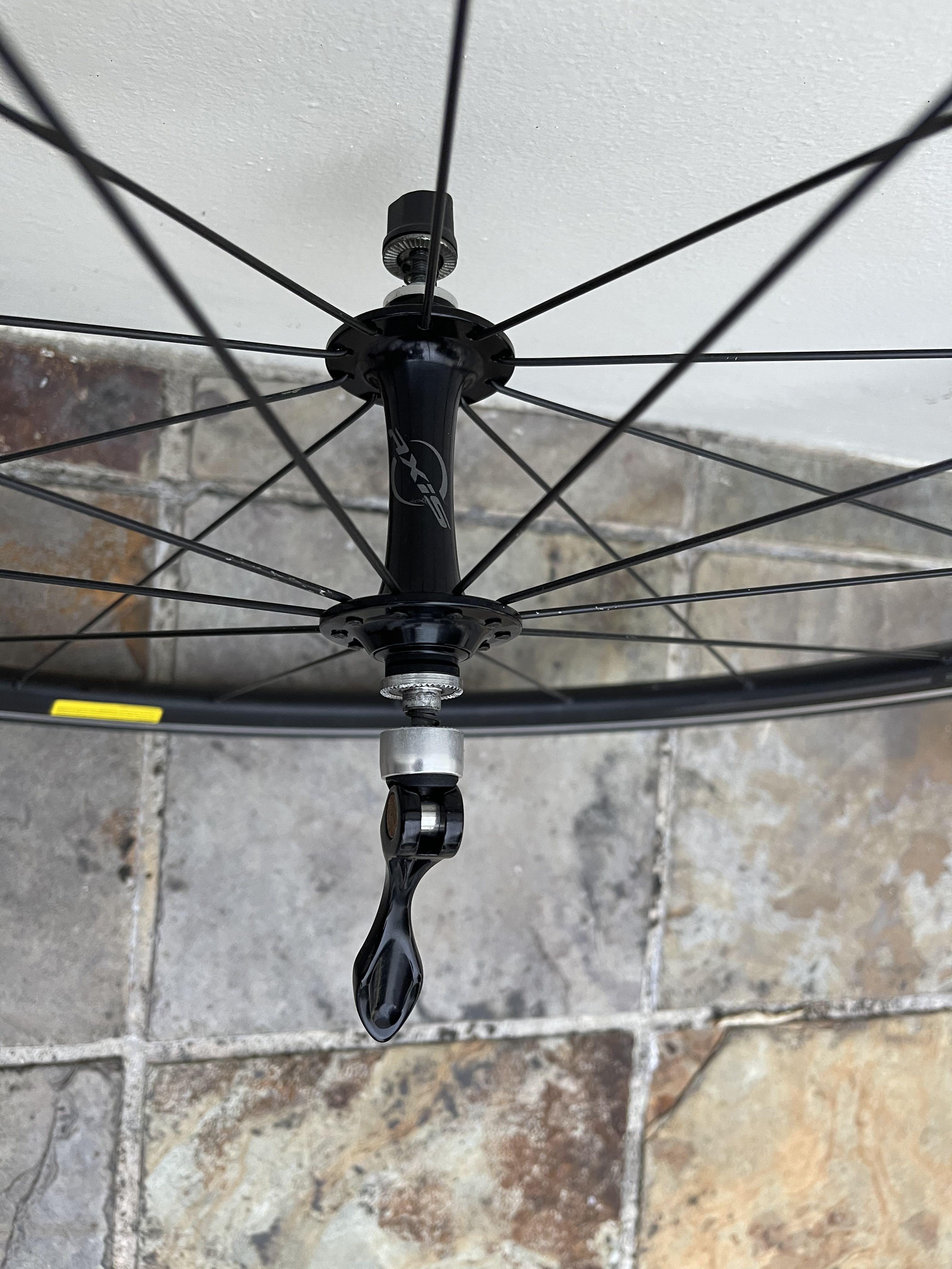 Axis Elite wheels, Sports Equipment, Bicycles & Parts, Bicycles on ...