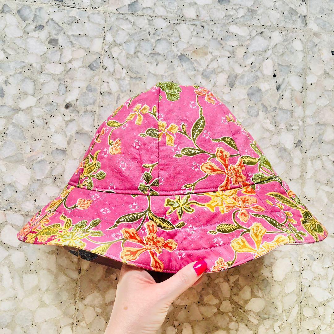 Batik Reversible Hat Handmade in Singapore, Women's Fashion, Watches ...