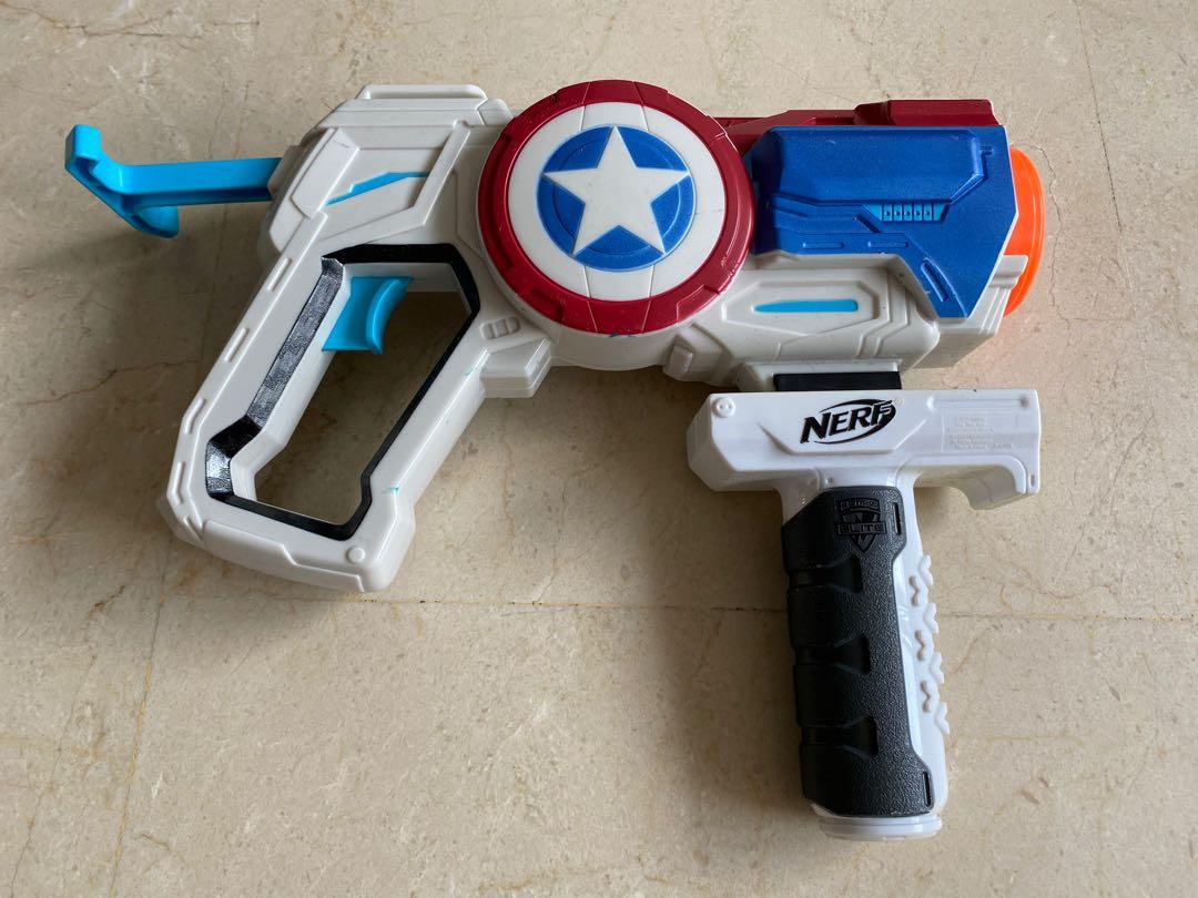 Captain America nerf blaster, Hobbies & Toys, Toys & Games on Carousell
