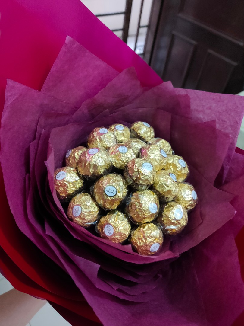 Ferrero Rocher Flower Bouquet, Hobbies & Toys, Stationery & Craft ...