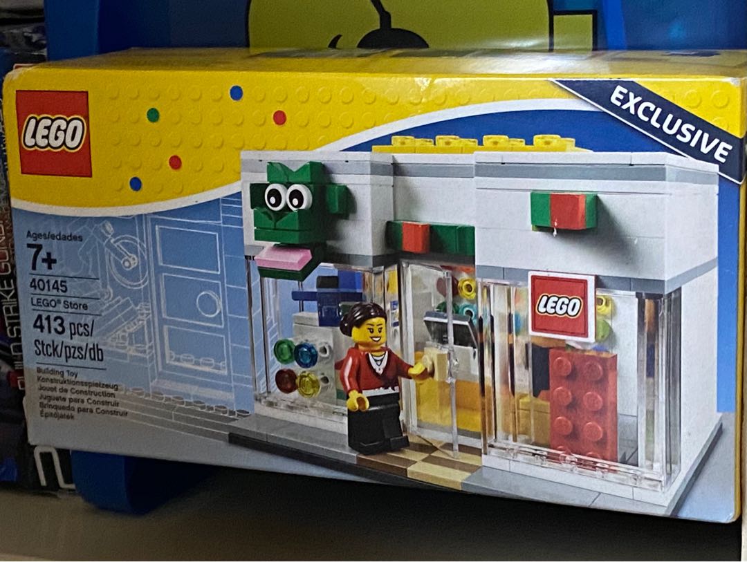 Lego store exclusive 40145, Hobbies & Toys, Toys & Games on Carousell