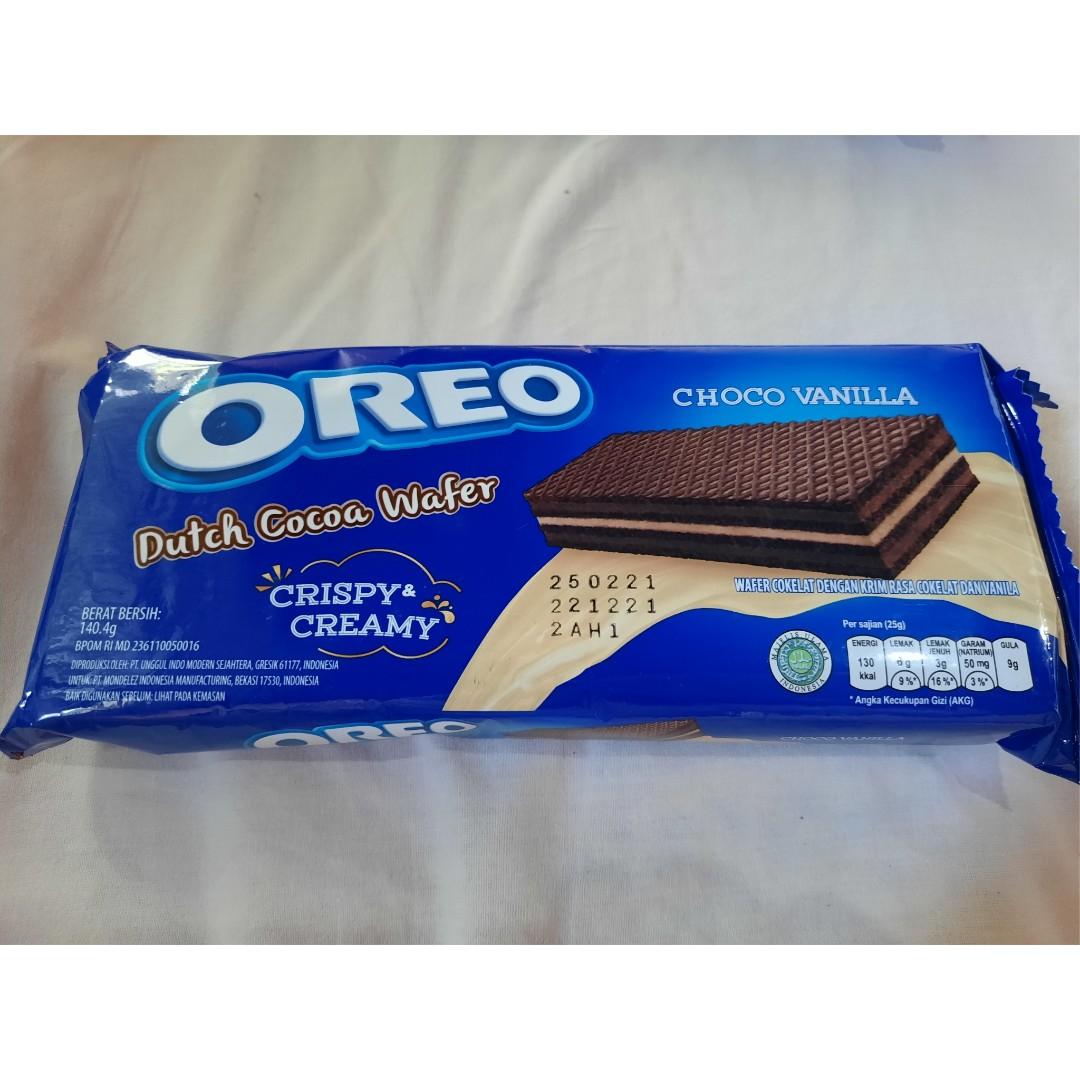 Oreo Dutch Cocoa Wafer rasa cokelat/ vanila 140 gram, Makanan & Minuman ...
