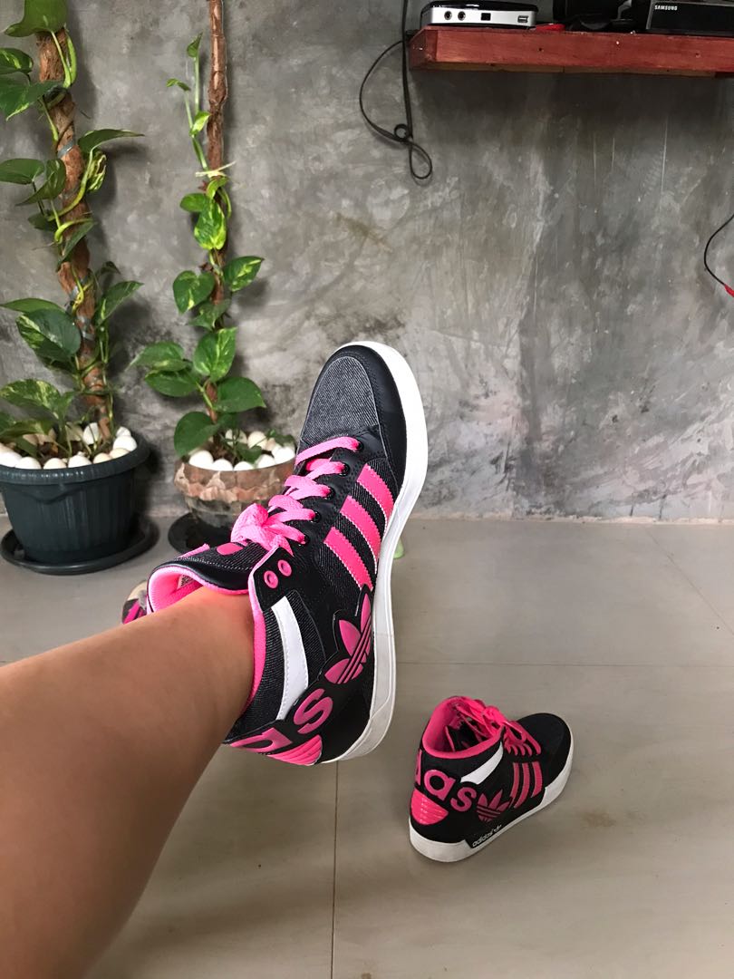 Original Adidas High Cut, Women's Fashion, Footwear, Sneakers on Carousell