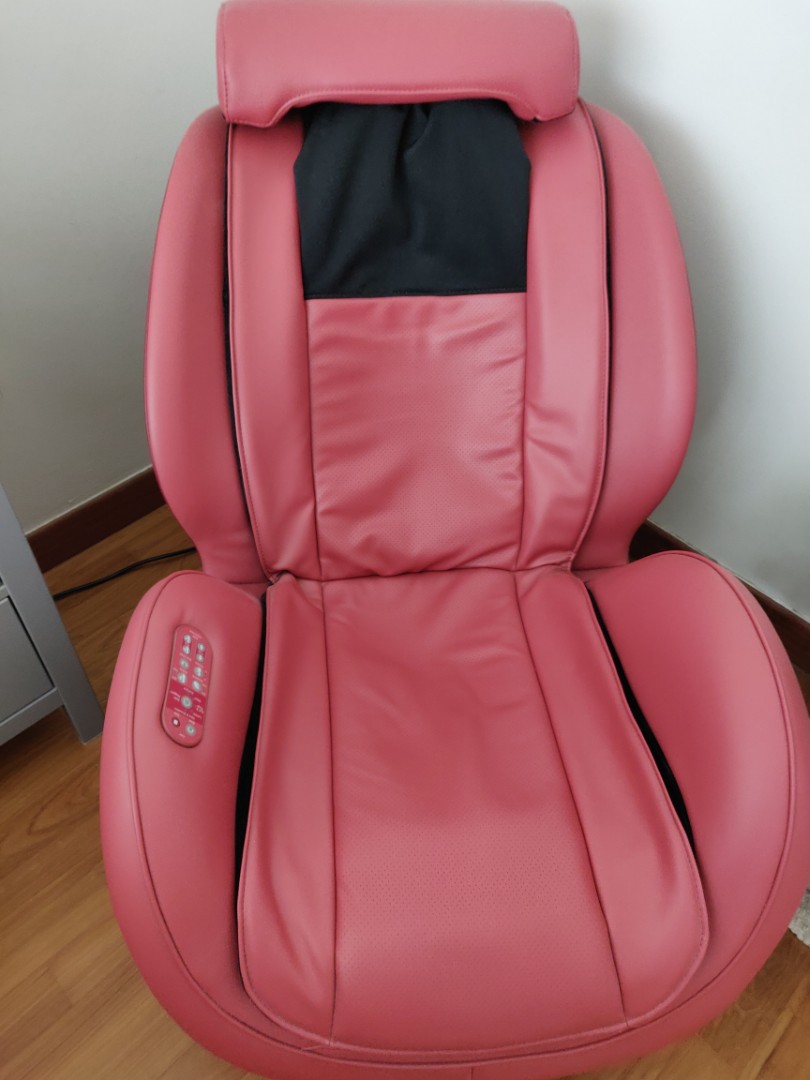Osim uDivine Mini Massage Chair, Furniture & Home Living, Furniture ...