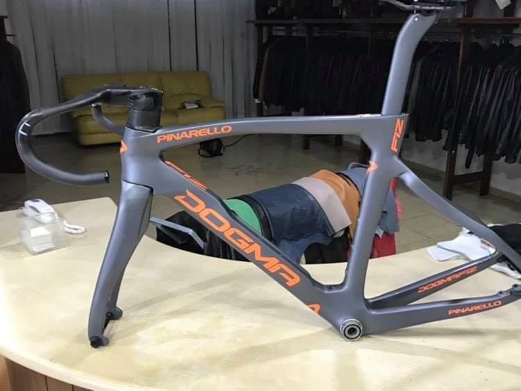 Pinarello F12 disc 51.5 frameset, Sports Equipment, Bicycles & Parts ...