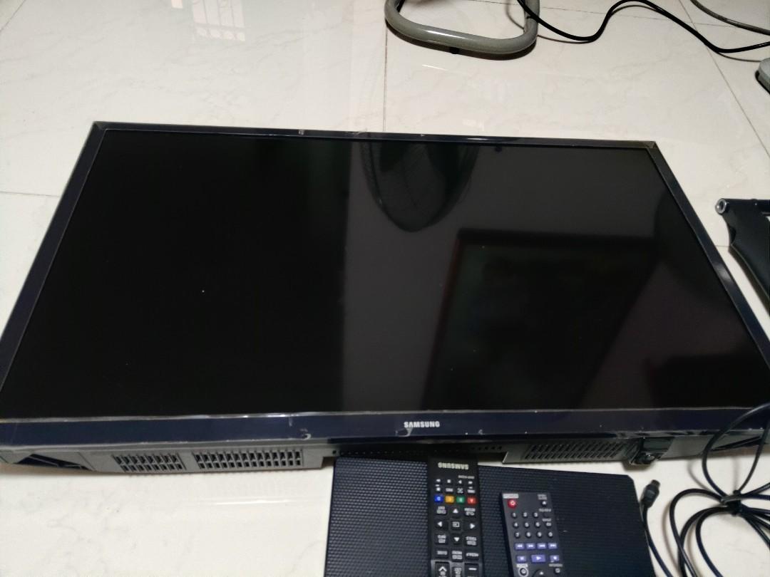Samsung UA32J4003 TV set with Antaenna and CD Player, TV & Home ...