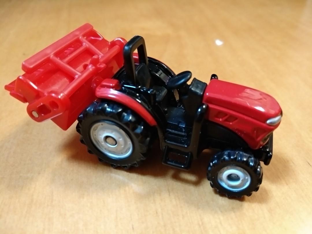 Tomica Yanmar Tractor 車仔, 興趣及遊戲, 玩具 & 遊戲類 - Carousell