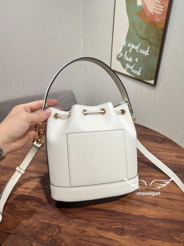 Tory Burch Monogram T Bucket Bag Leather White with Handle, Women's ...