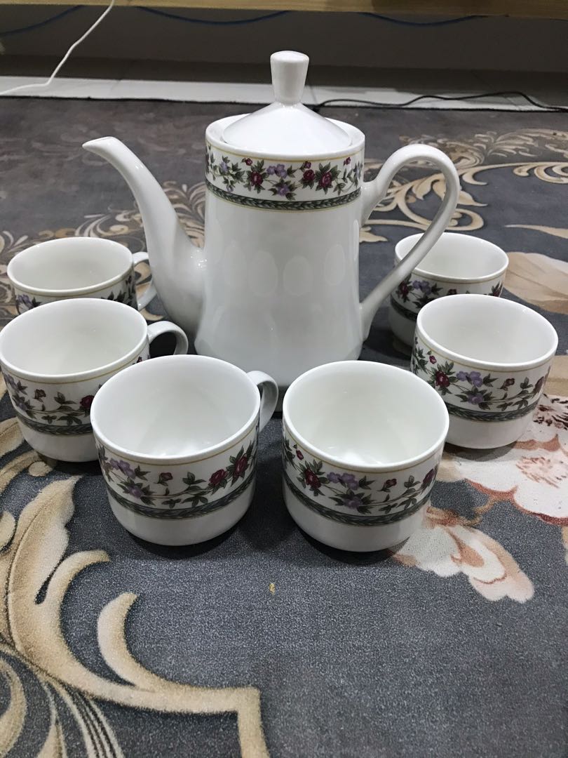 Cawan set, Furniture & Home Living, Kitchenware & Tableware, Coffee ...