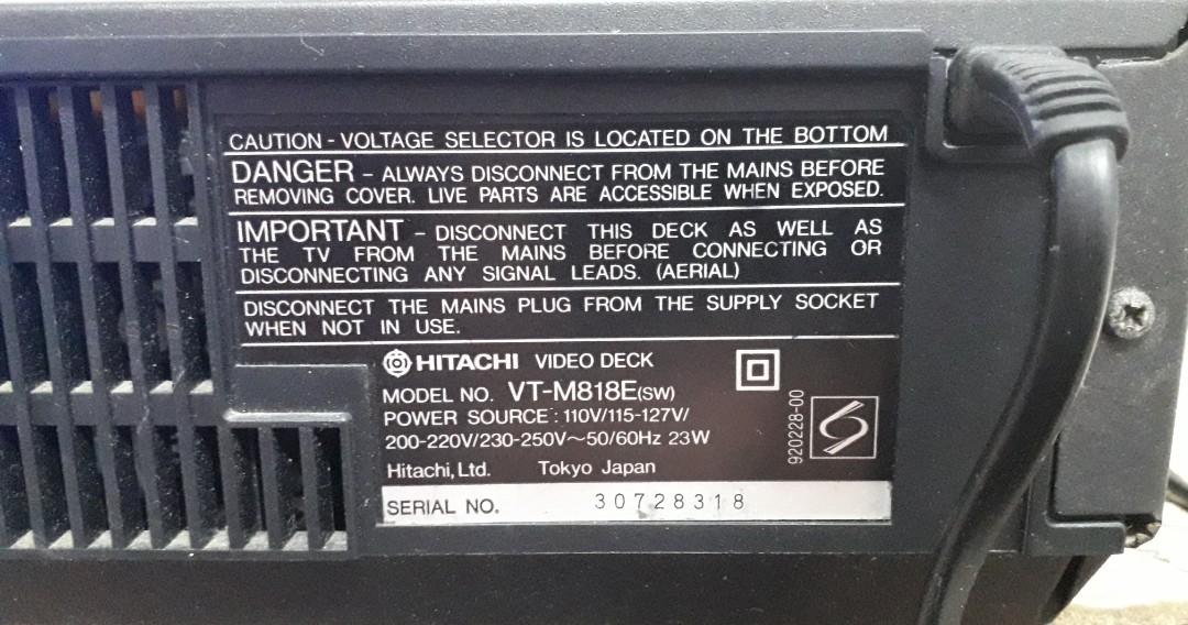 HITACHI VHS/VCR/Video Cassette Player/Recorder, Audio, Portable Music ...
