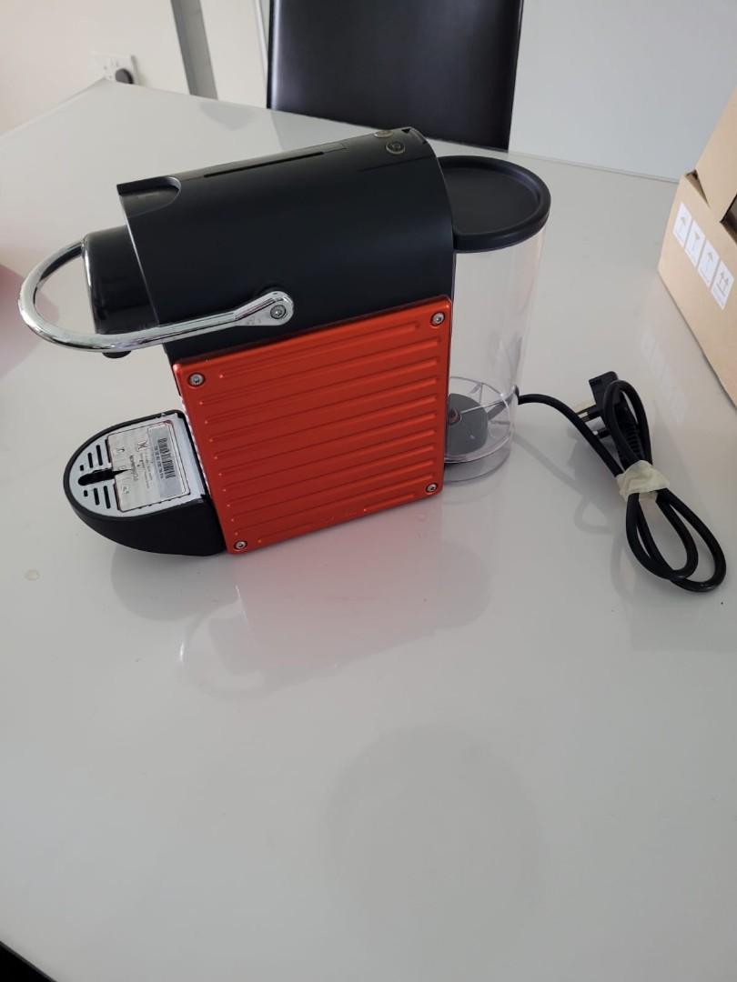 Nespresso Pixie Electric Red, TV & Home Appliances, Kitchen Appliances ...