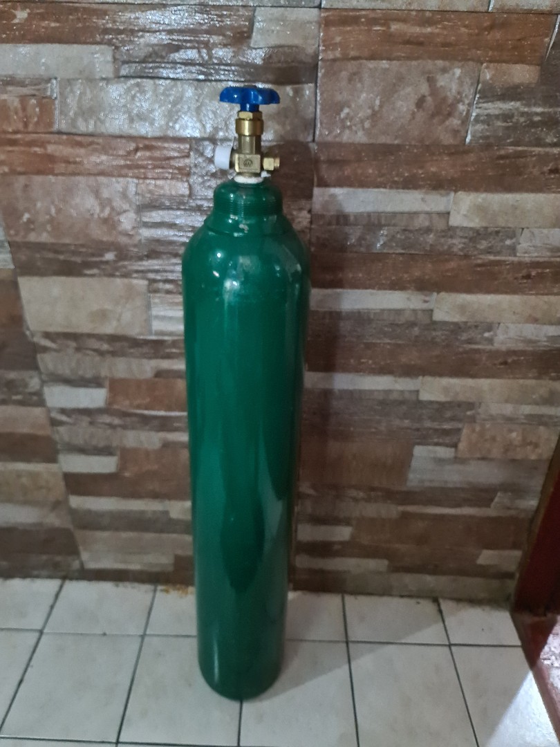 Oxygen Tank 20lbs, Health & Nutrition, Medical Supplies & Tools on ...