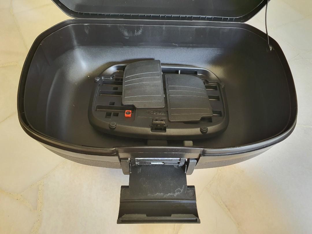 Shad 42 Top Box w Base plate, Motorcycles, Motorcycle Accessories on ...