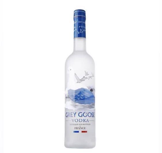 6L HUGE grey goose vodka bottle EMPTY, Food & Drinks, Alcoholic ...