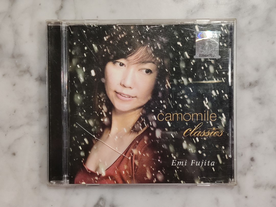 (CD) Emi Fujita Camomile Classics, Hobbies & Toys, Music & Media, CDs & DVDs on Carousell