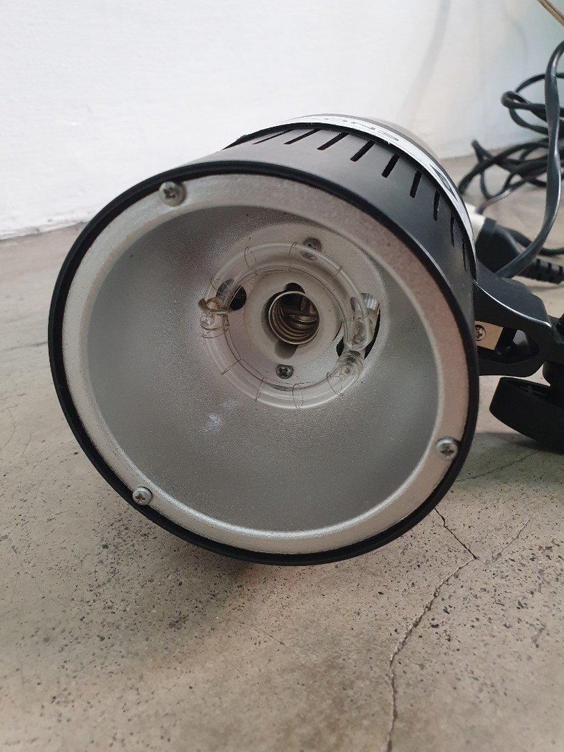 Pre loved Enovation Lights, Photography, Photography Accessories ...