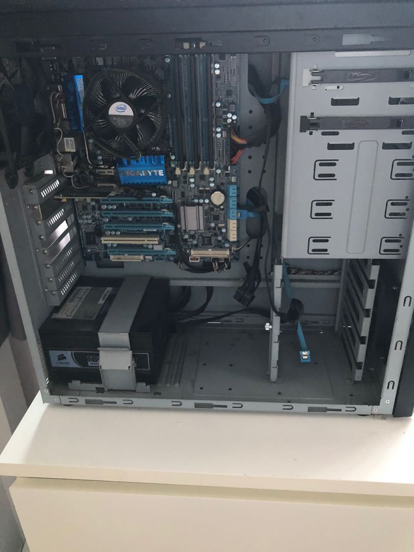 Pre-loved desktop computer, Computers & Tech, Desktops on Carousell