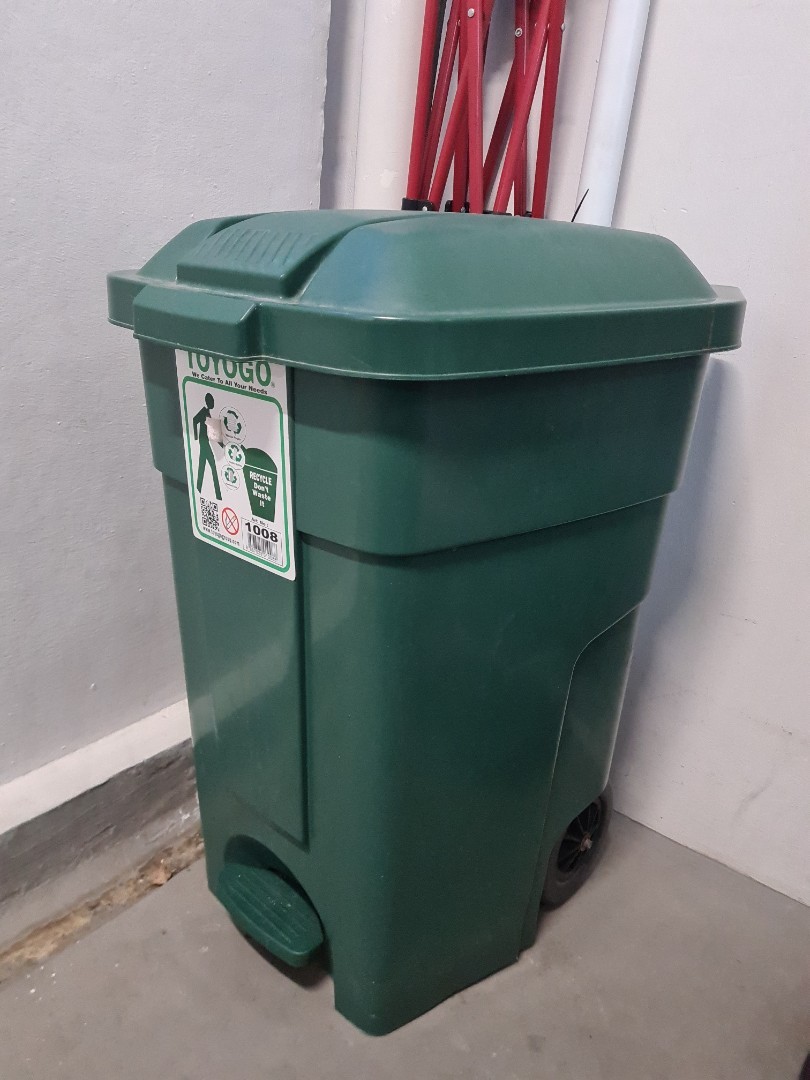 Toyogo Plastic Step Dustbin with Wheels, Furniture & Home Living ...