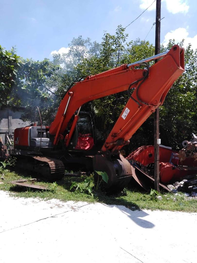 Hitachi zaxis 200-3 excavator, Special Vehicles, Heavy Vehicles on ...