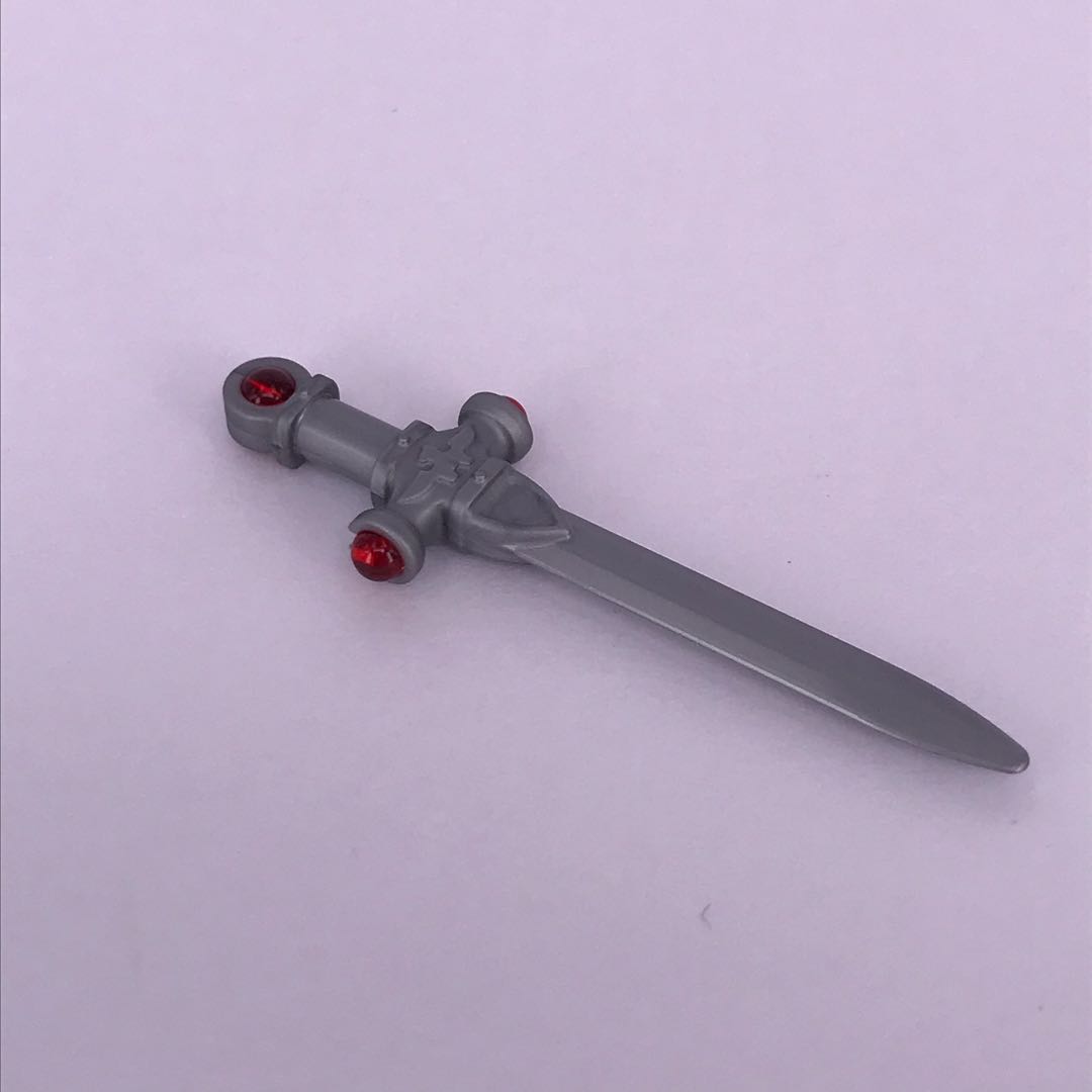 Lego minifigure weapons sword, 興趣及遊戲, 玩具 & 遊戲類 - Carousell