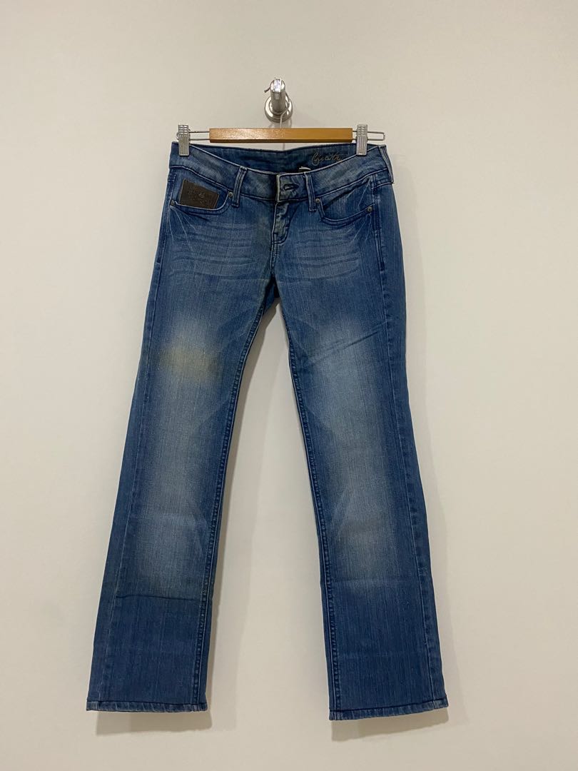 Mango Jeans, Women's Fashion, Bottoms, Jeans & Leggings on Carousell