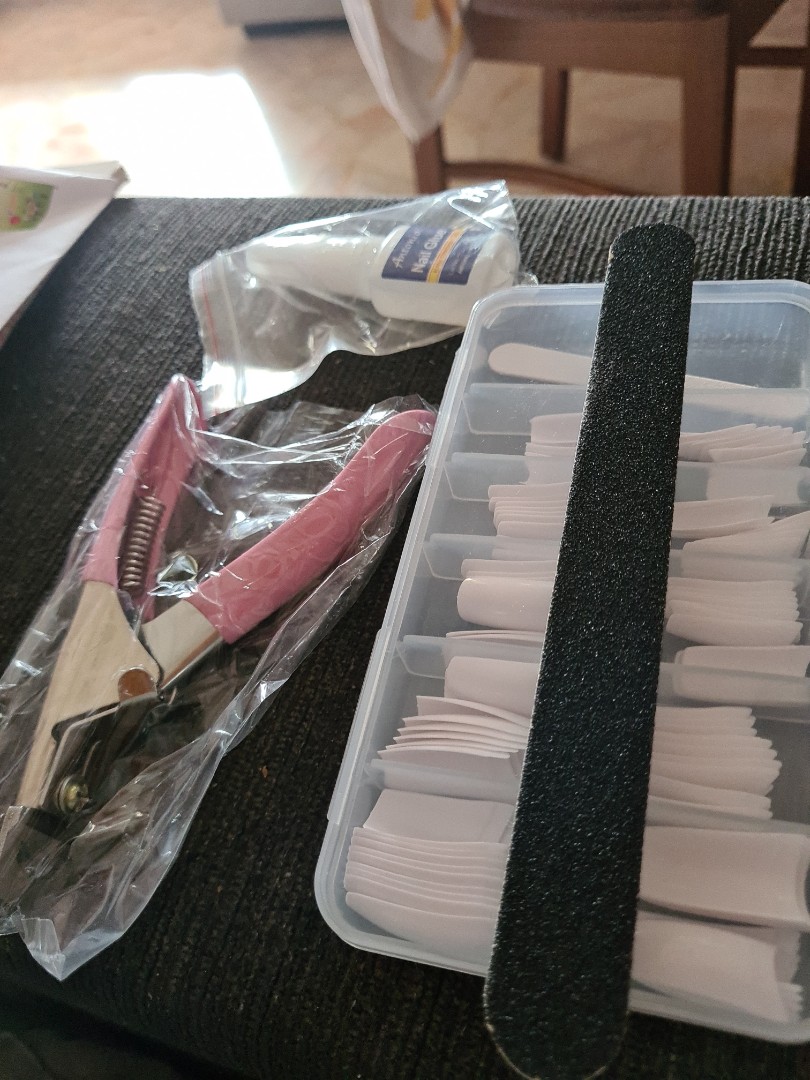 100 pc false nails with glue n filer, Furniture & Home Living, Home ...