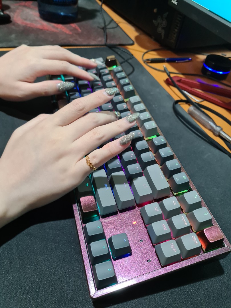 spray painting for mechanical keyboard, Computers & Tech, Parts ...