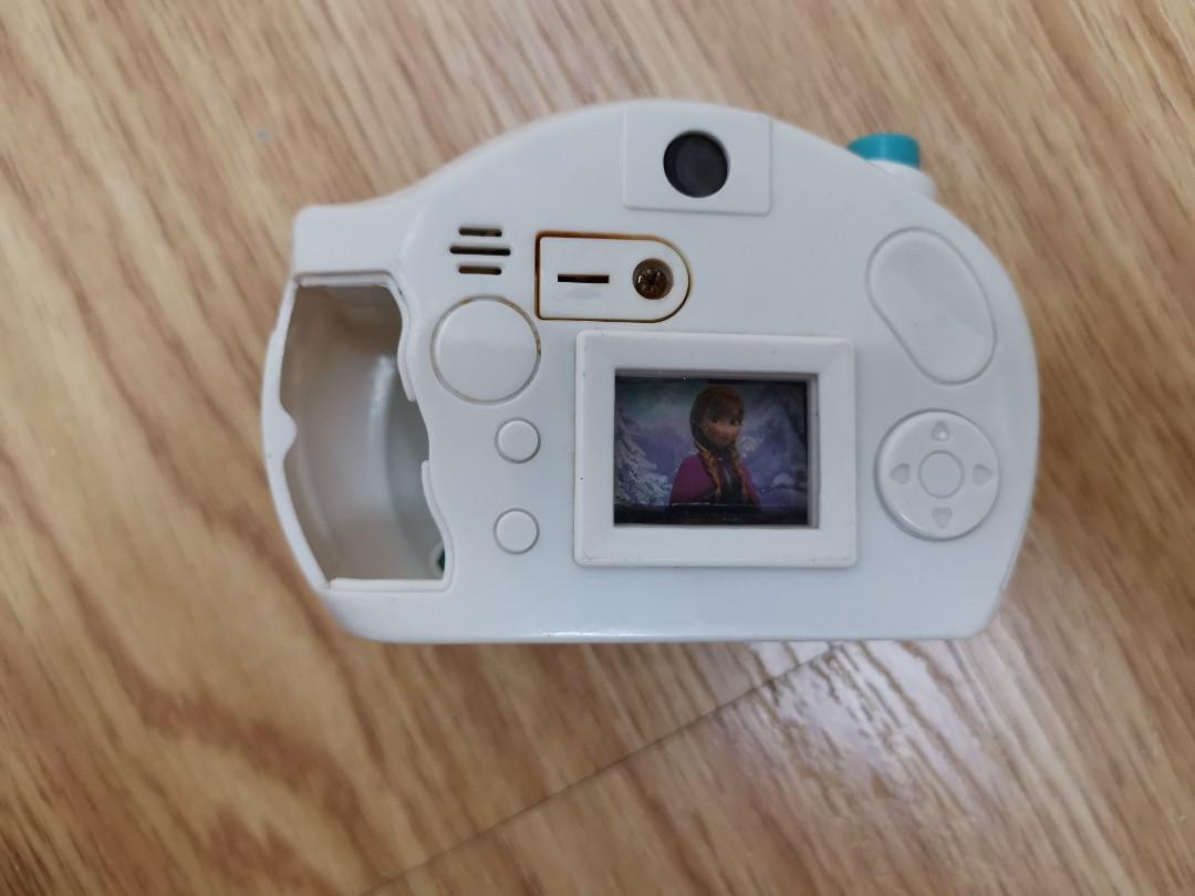 Elsa and Anna Camera for Kids, Hobbies & Toys, Toys & Games on Carousell