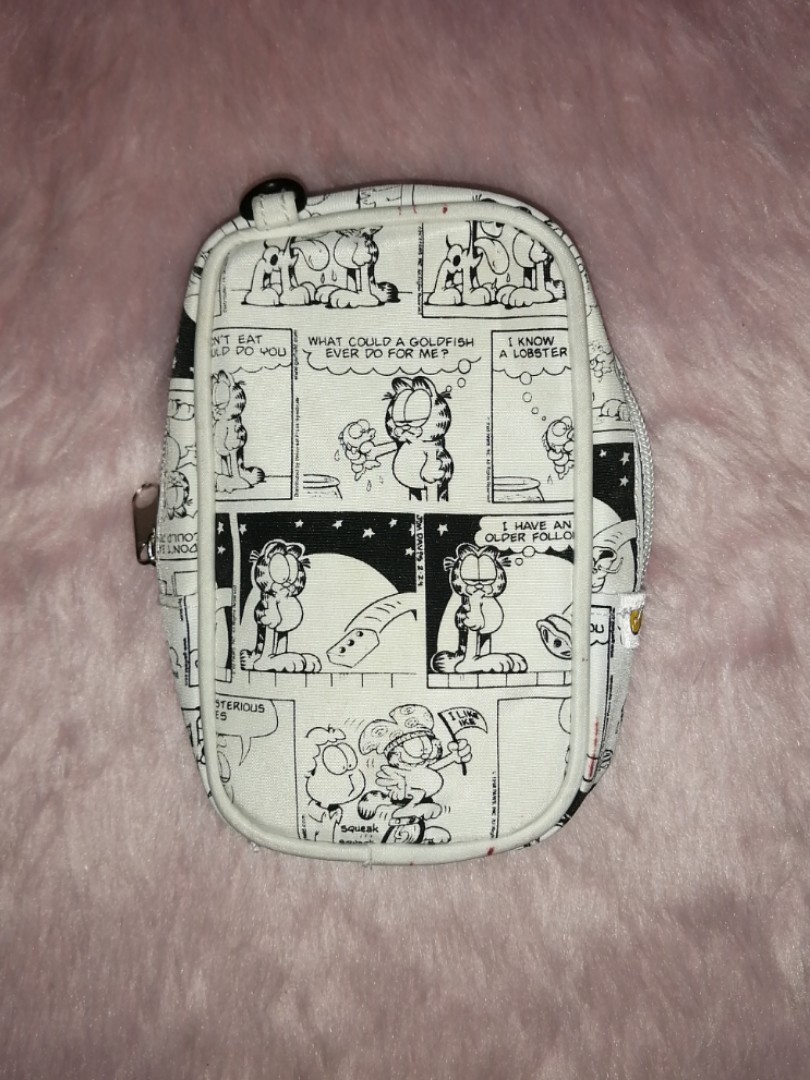 Garfield comics design purse, Women's Fashion, Bags & Wallets, Purses ...