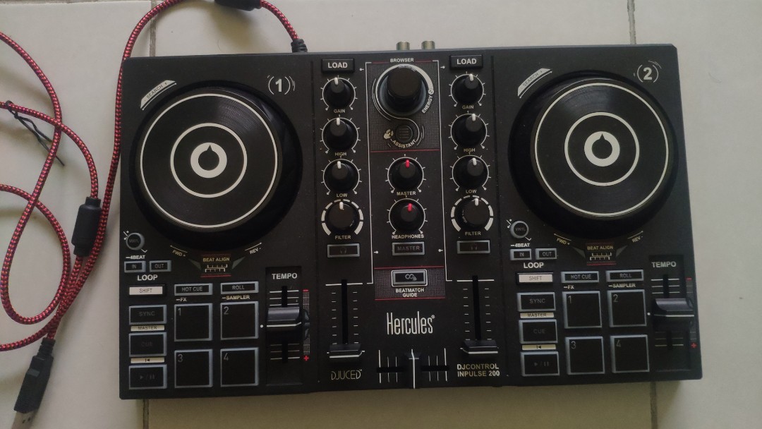 Hercules DJControl Inpulse 200, Hobbies & Toys, Music & Media, Musical ...