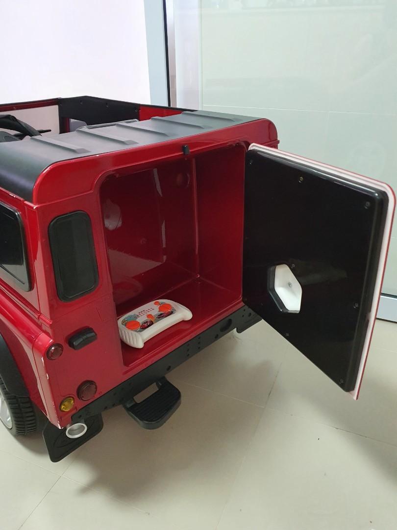 Land rover defender ride on kids car, Hobbies & Toys, Toys & Games on ...
