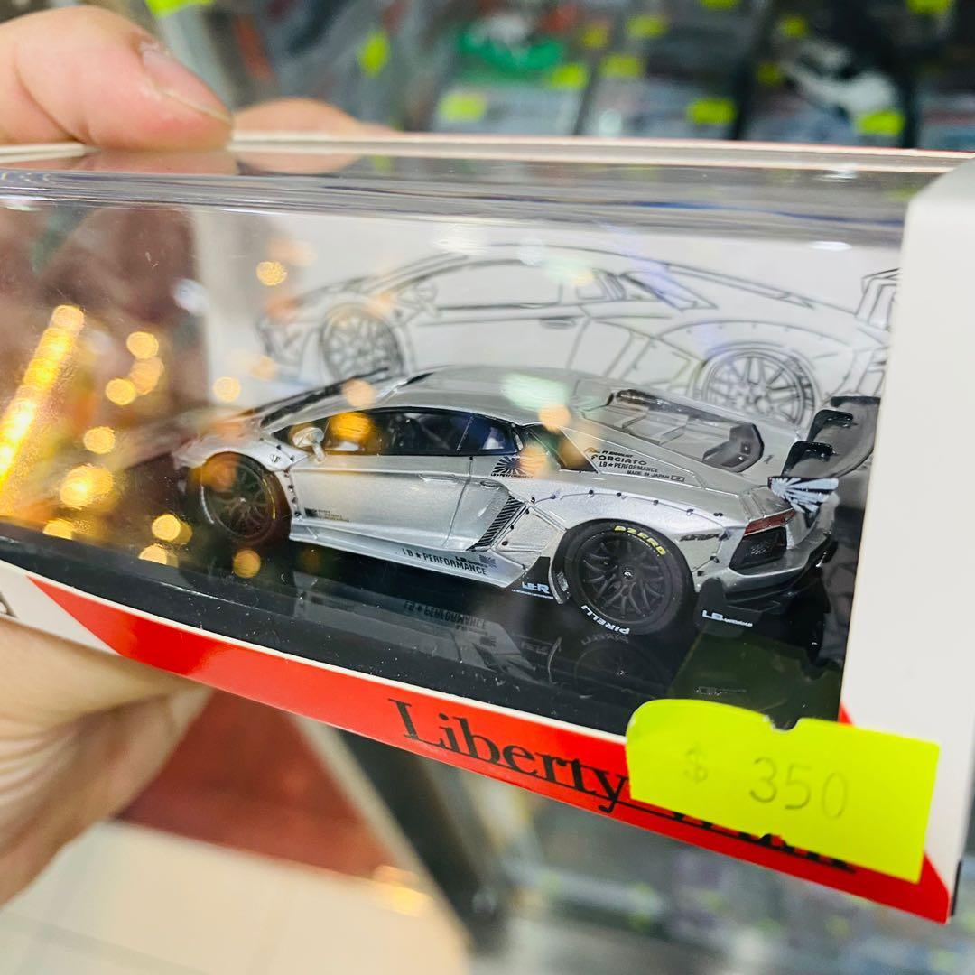 Liberty Walk 1:64 Resin Model Car LB Performance Lamborghini Aventador ...