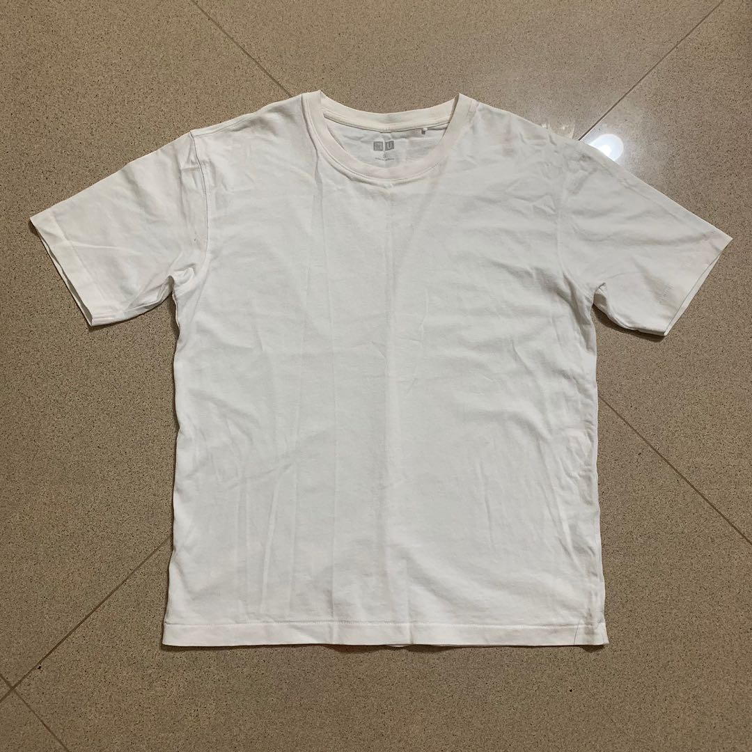 Uniqlo Basic White Top, Women's Fashion, Tops, Sleeveless on Carousell