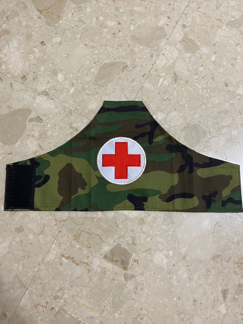 Vintage SAF Medic Armband, Hobbies & Toys, Memorabilia & Collectibles ...