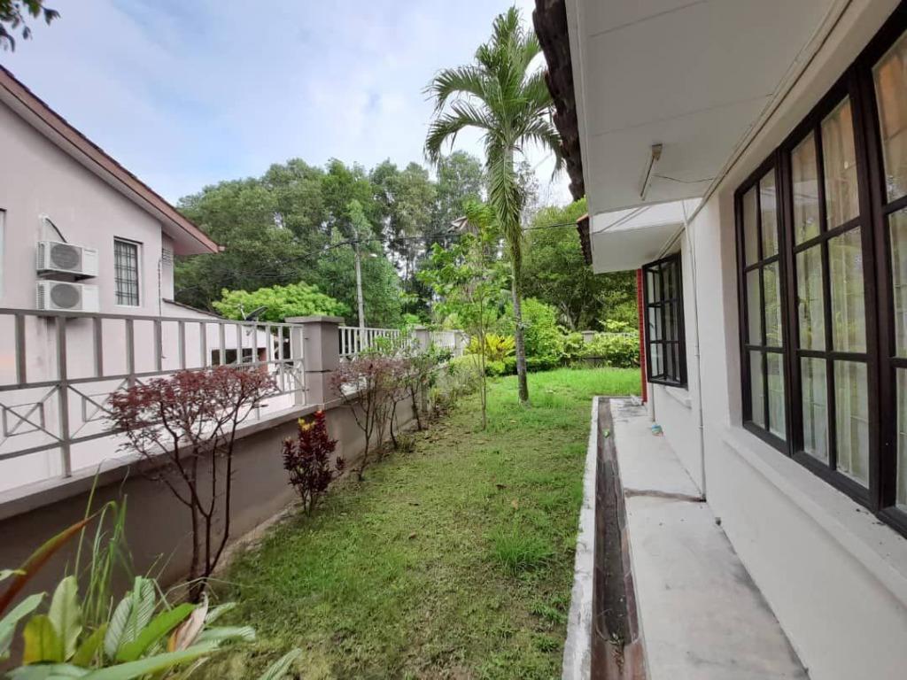 [WTS] RENOVATED Double Storey Semi D Bandar Kinrara BK5, Property, For ...