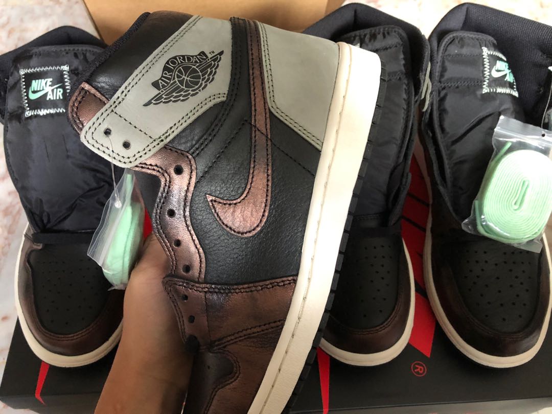 Air Jordan 1 Patina, Rust Shadow, Men's Fashion, Footwear, Sneakers on ...