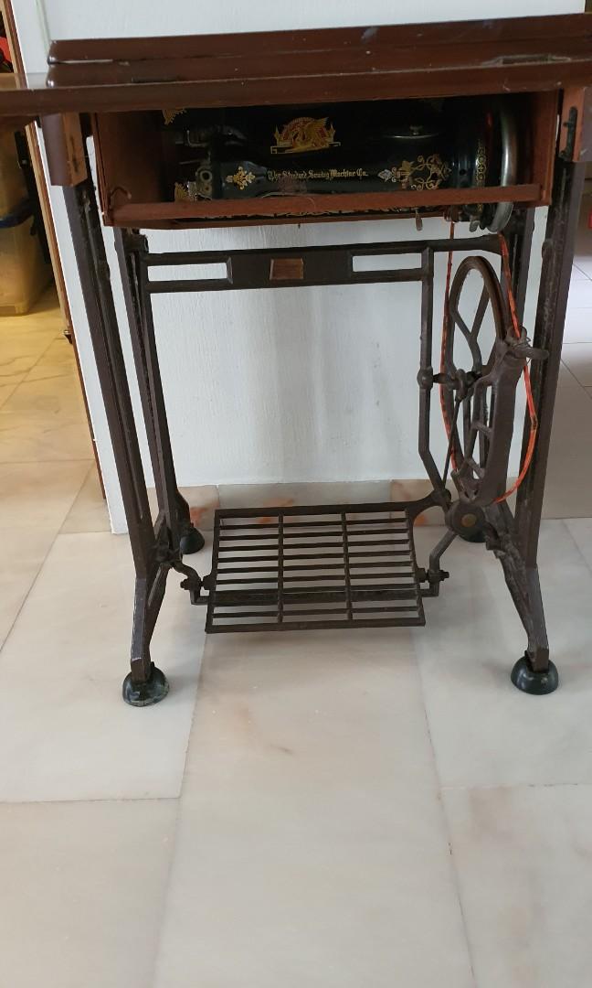 Antique Standard Sewing Machine, Hobbies & Toys, Collectibles ...