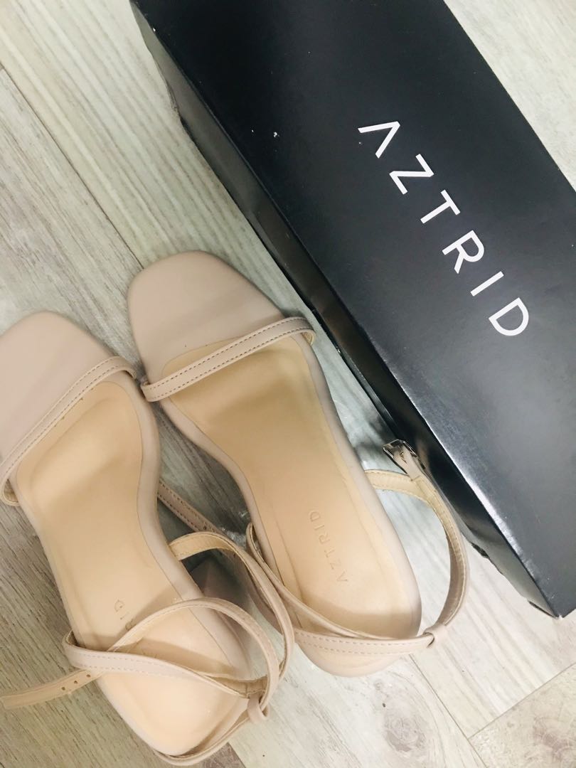 Aztrid Block Sandals in Bone, Women's Fashion, Footwear, Heels on Carousell