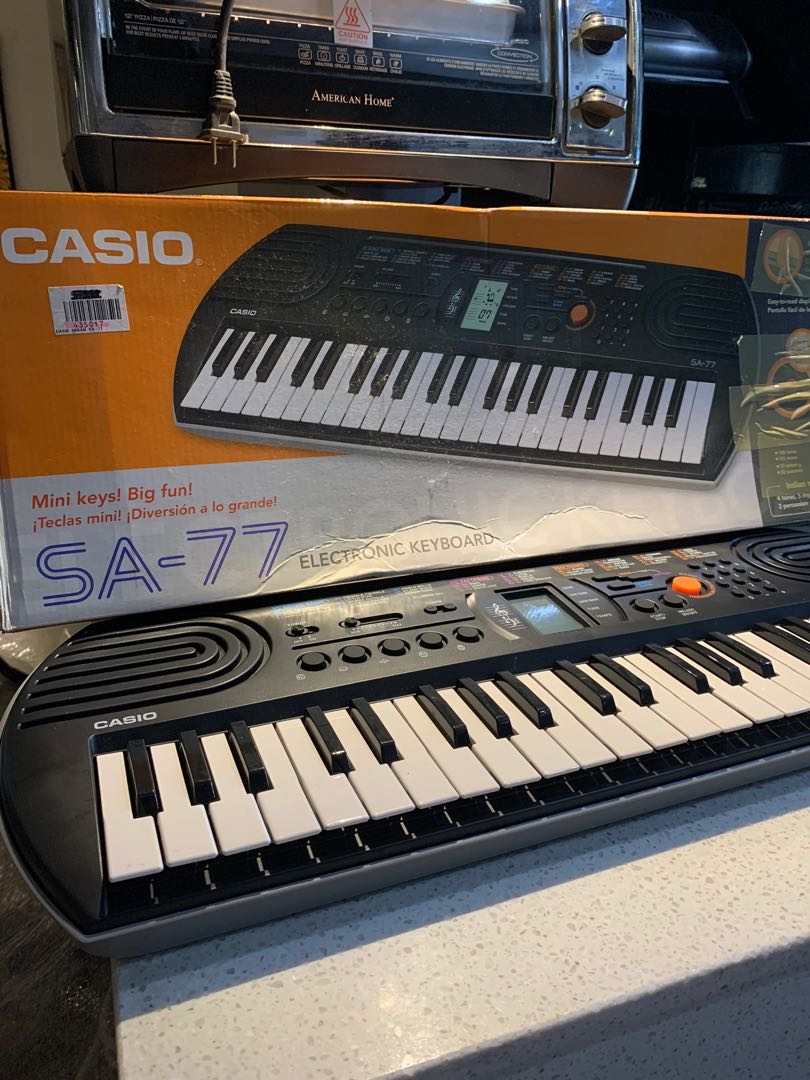 Casio Piano SA-77, Hobbies & Toys, Music & Media, Musical Instruments ...
