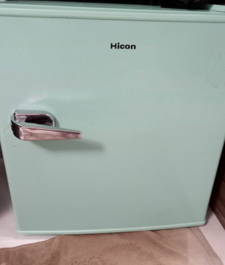Hicon mini freezer, TV & Home Appliances, Kitchen Appliances ...