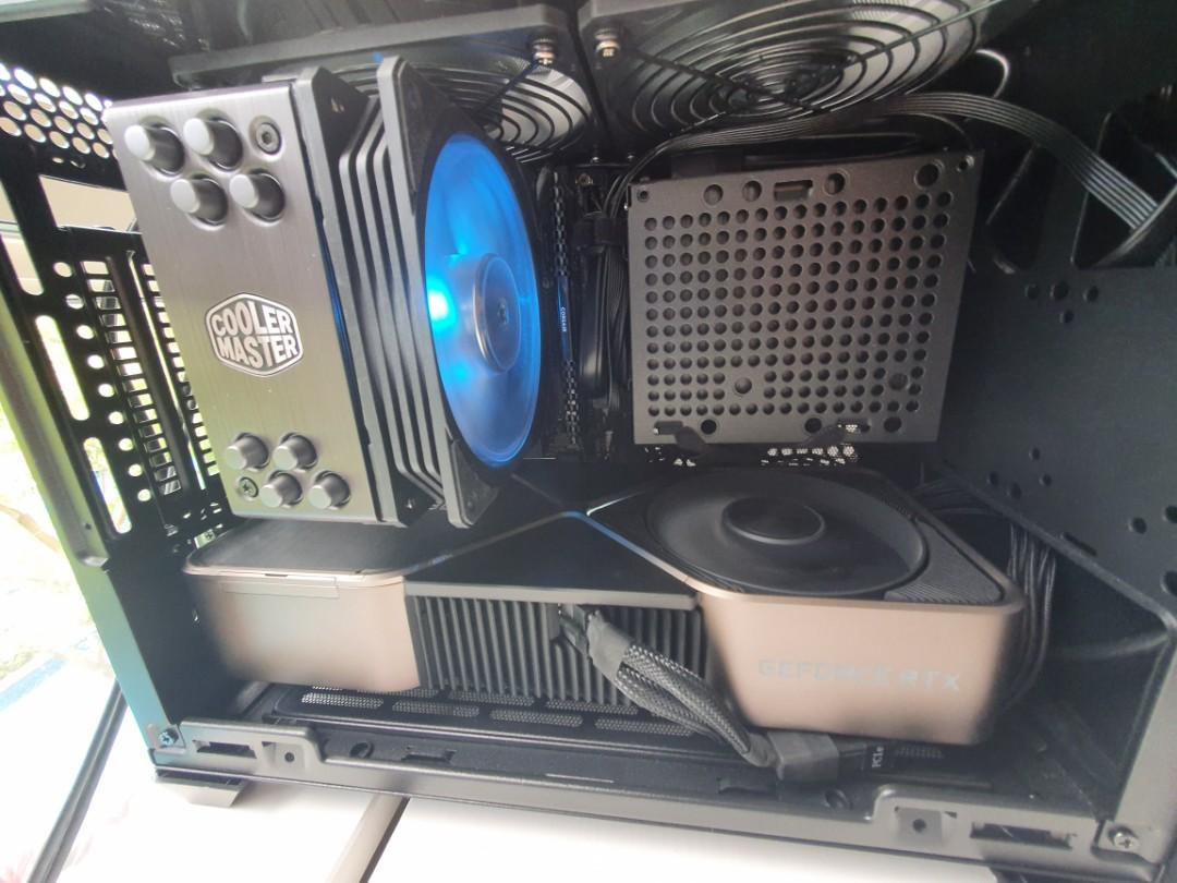 ITX gaming design rig with RTX 3090 Founders Edition, i5 10th gen ...