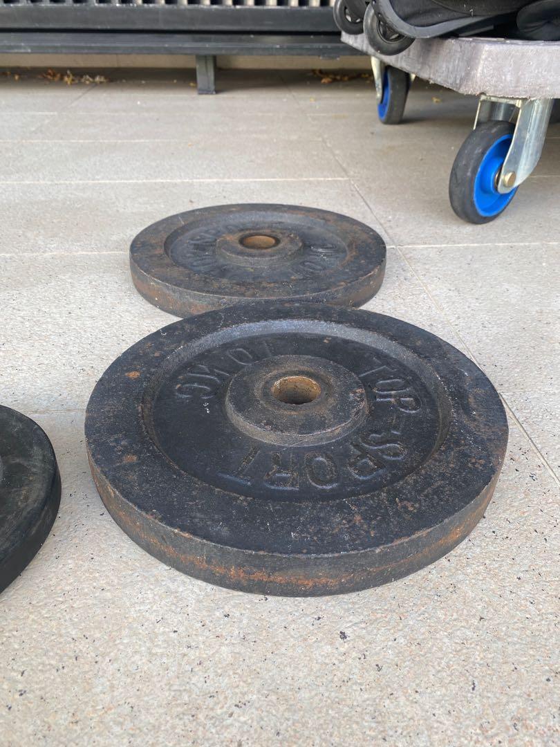 Rusty weights, Sports Equipment, Exercise & Fitness, Weights ...