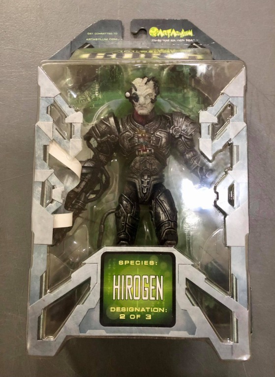 Star Strek Borg Assimilation Species Hirogen, Hobbies & Toys, Toys ...
