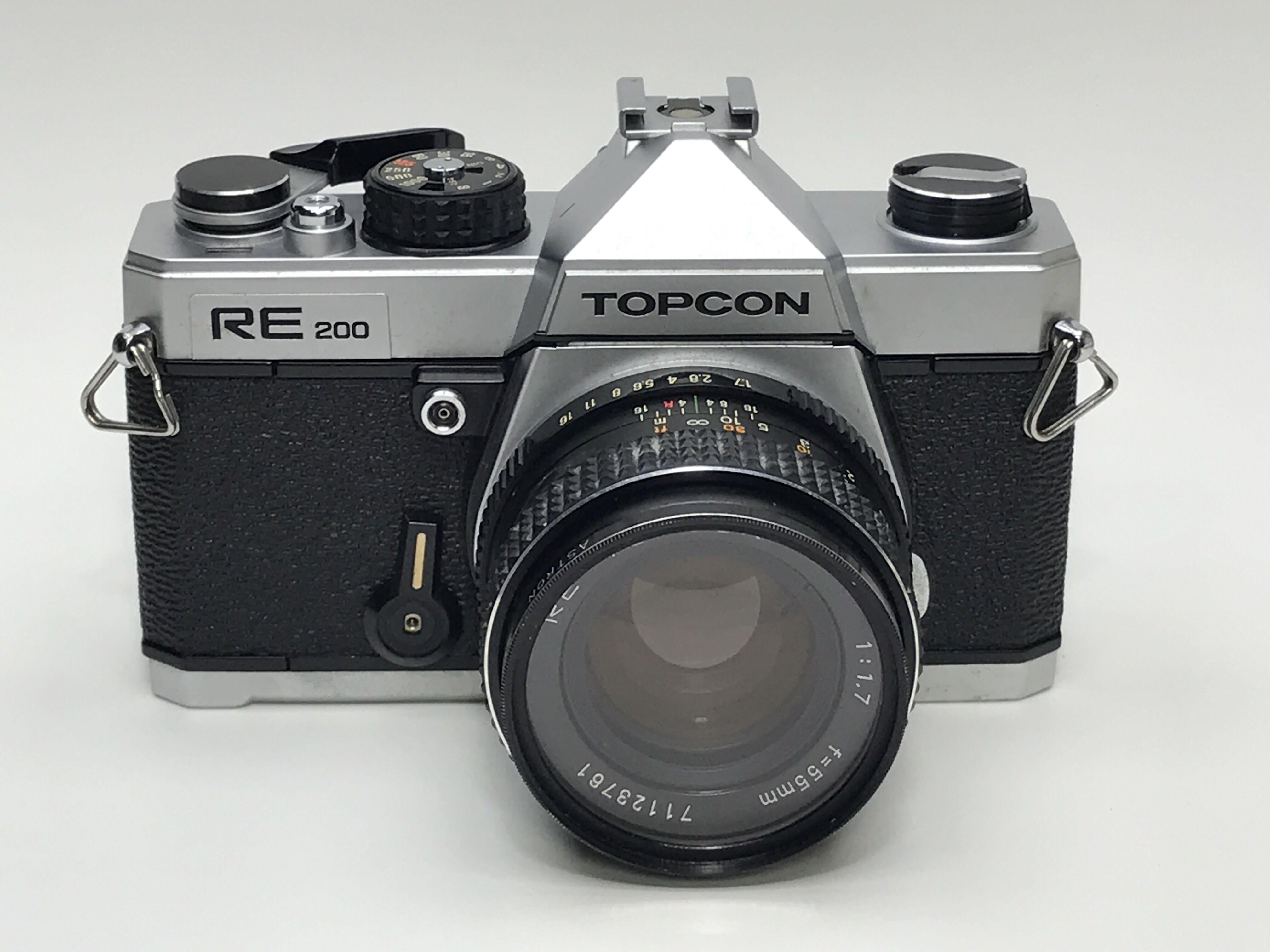 TOPCON RE 200 35mm Film Camera, Photography, Cameras on Carousell