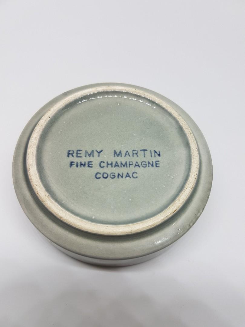 Vintage collectible remy martin fine champagne cognac ash tray/ coaster ...