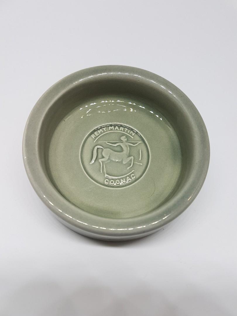Vintage collectible remy martin fine champagne cognac ash tray/ coaster ...