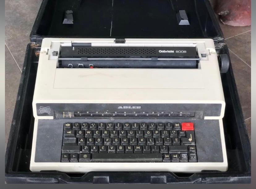 1982 typewriter triumph adler gabriele 8008, Computers & Tech, Office ...