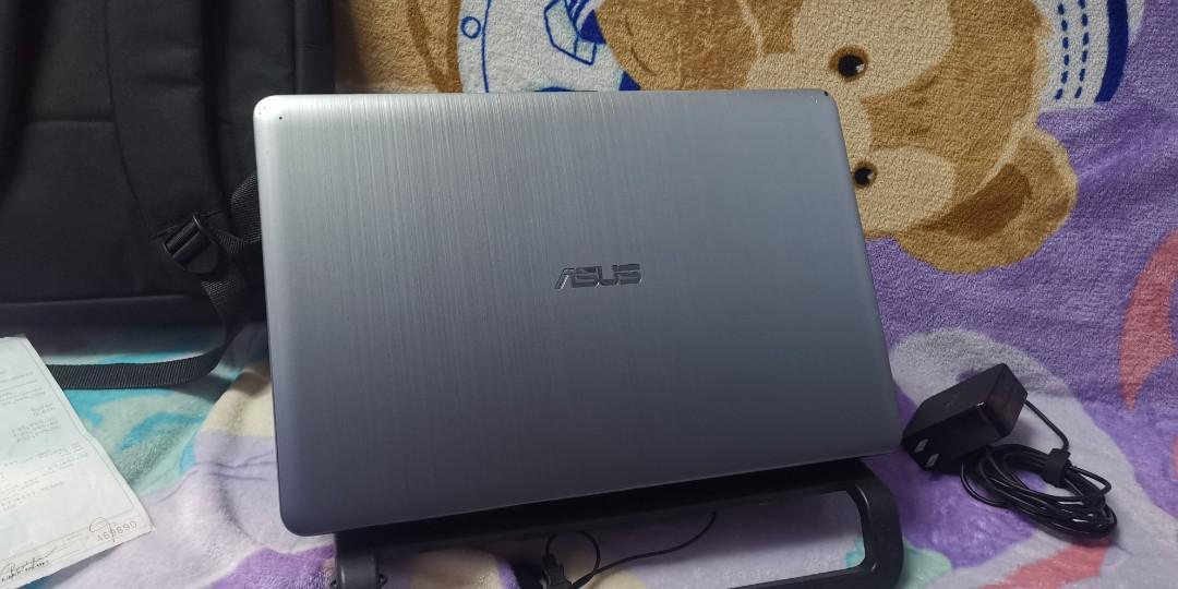 Asus VivoBook X540U Gaming Laptop i5 7th Gen w/ Radeon Graphics ...