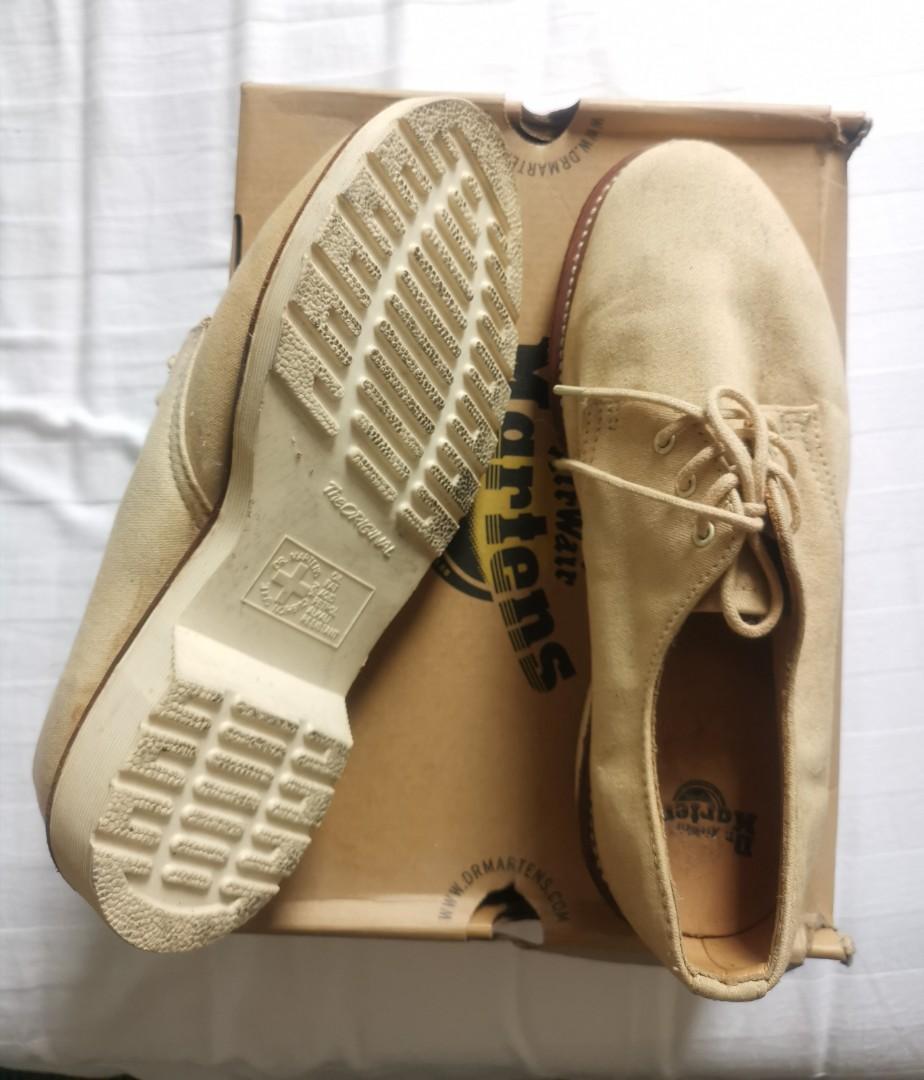 Dr Martens Lester, Women's Fashion, Footwear, Boots on Carousell